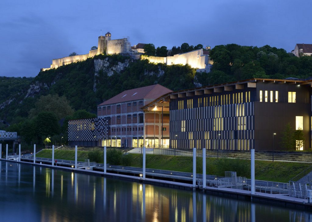 vue de nuit – Conservatoire du Grand Besançon Métropole
